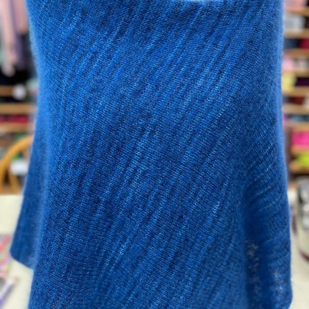 Float Relaxed Shawl Knitting Kit - Wild & Woolly Yarns